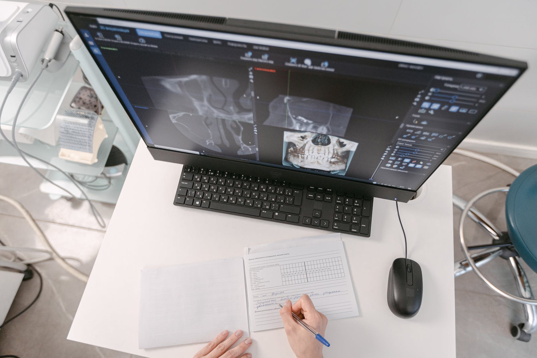 Get a Demo – Rontgen I AI Fracture Recognition Software